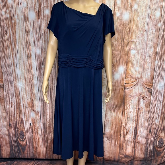 CJ Banks | Dresses | Cj Banks Plus Size Dress Asymmetrical Neck | Poshmark